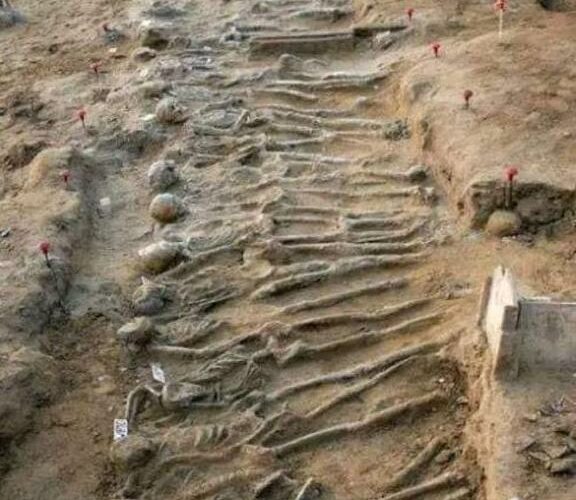 Does this picture show a recently discovered grave in Bulawayo ...